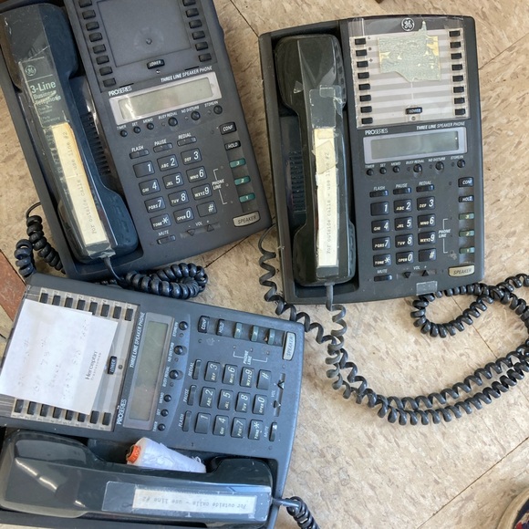 Accents | Three Vintage Phones | Poshmark